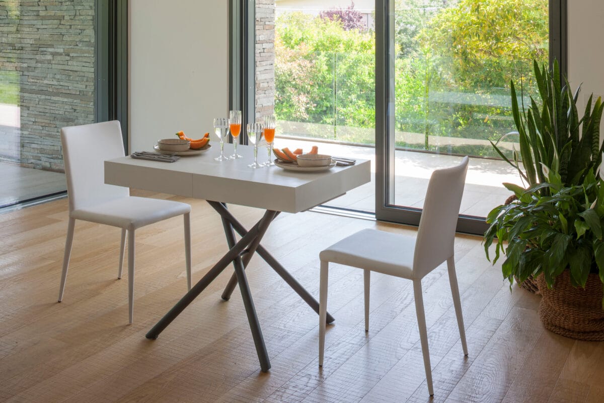 Iris Transforming Table NIKO GROUP