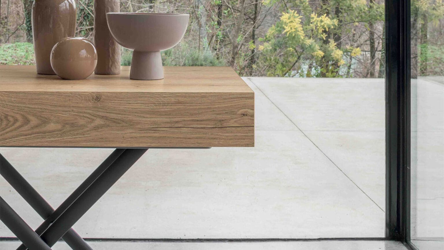 Compact transforming tables – NIKO GROUP