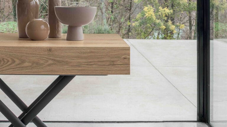 Compact transforming tables – NIKO GROUP